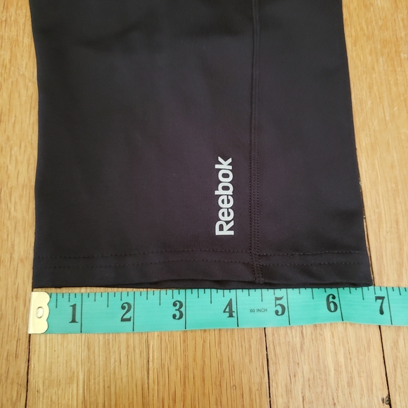 Reebok | Pants & Jumpsuits | Reebok Tight Fit Compression Crop Xl Black ...